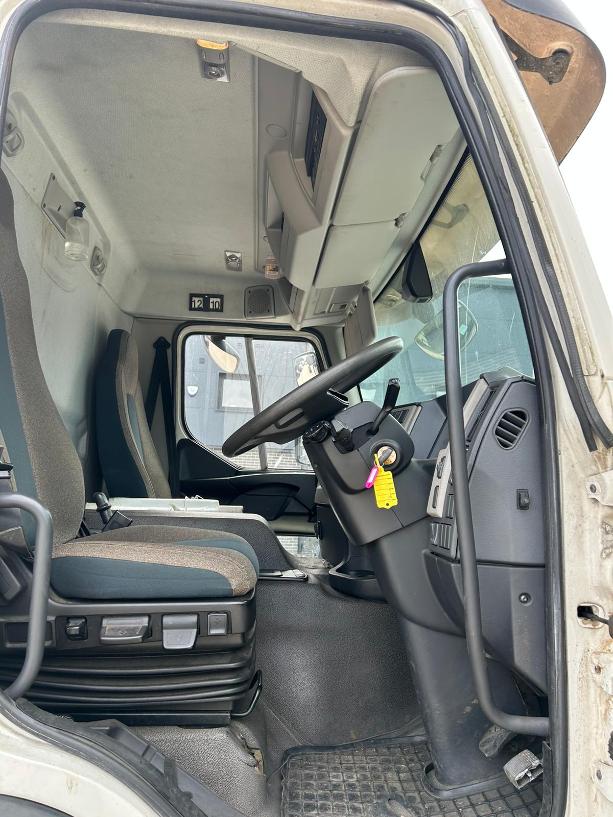 June 2017 Volve FLE Chassis Cab – J AND F TRUCKS AND VANS SALES