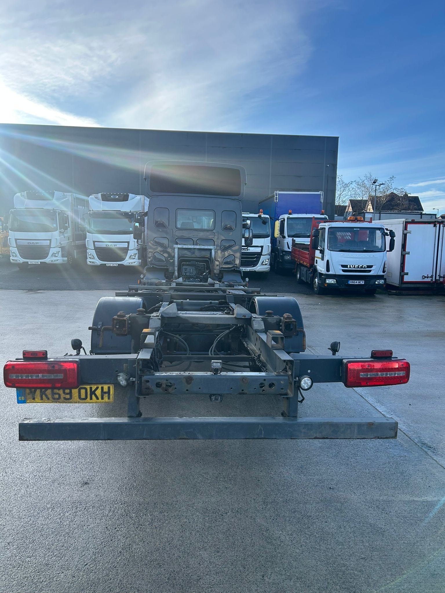 September 2019 DAF LF 180 7.5T Chassis Cab – J AND F TRUCKS AND VANS SALES
